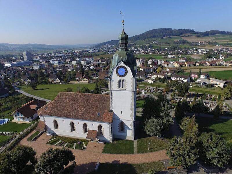 Umzug in Reinach geplant? Finden Sie die besten Umzugsfirmen | MOVU